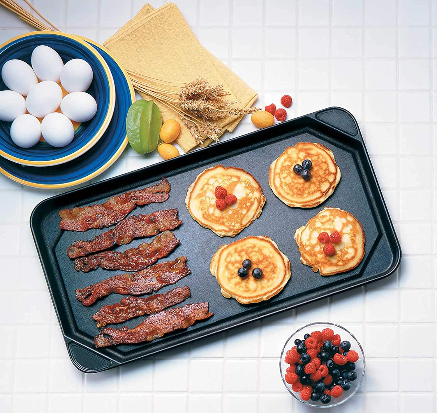 All American 1930 - Ultimate Griddle - For Easy, Fat-Free & High-Temp Cooking - Also Use as Thawing Tray - Non Stick & PFOA Free - Made in the USA