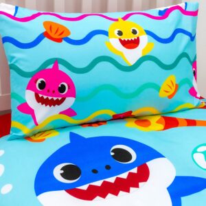 Character World Baby Shark Rainbow Single Duvet Cover Set