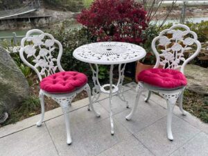 mandolin 5-piece cast aluminum patio bistro set outdoor table set waterproof and sun resistant outdoor furniture set (rose white)