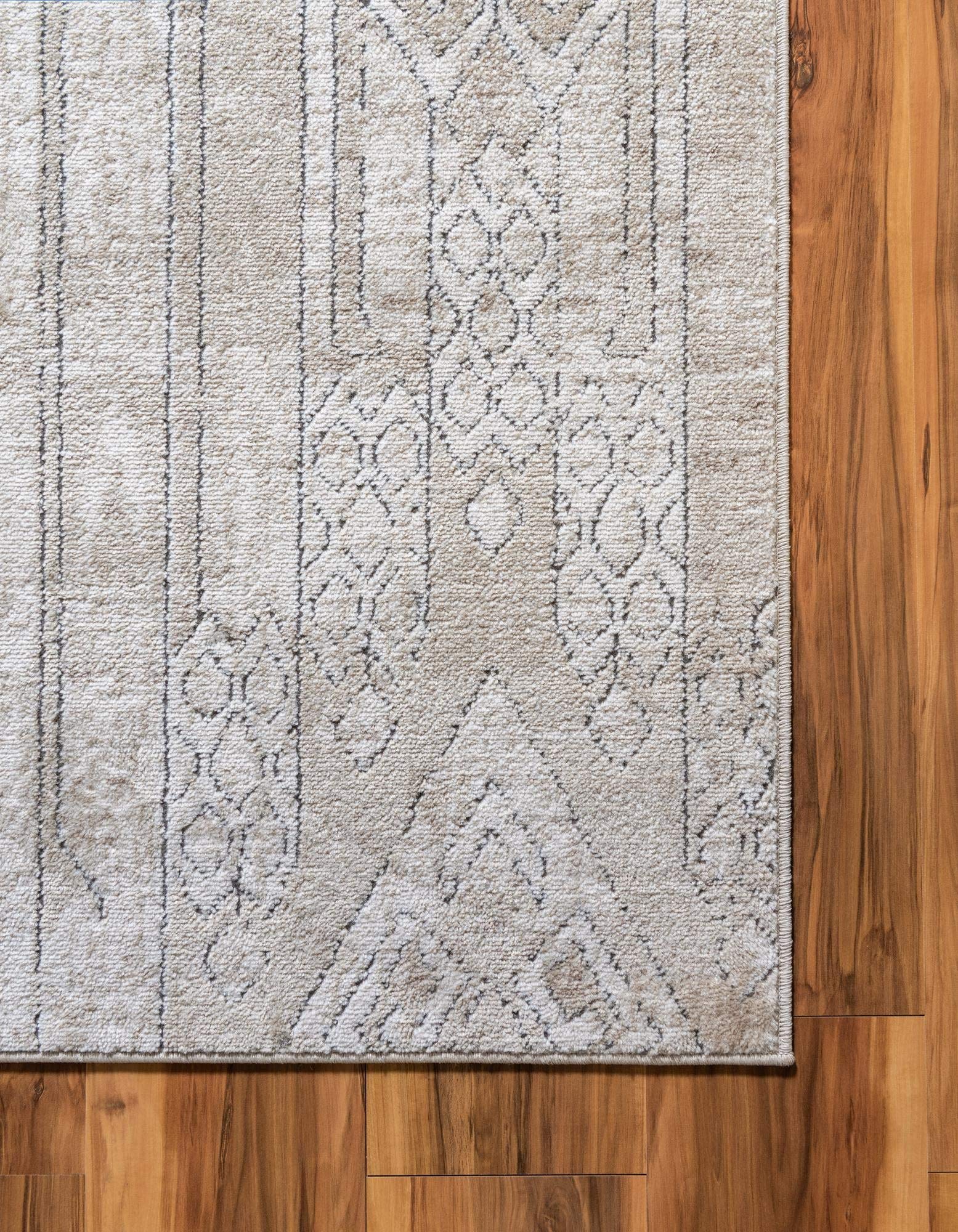 Rugs.com Oregon Collection Rug – 4 Ft Square Ivory Low-Pile Rug Perfect for Living Rooms, Kitchens, Entryways