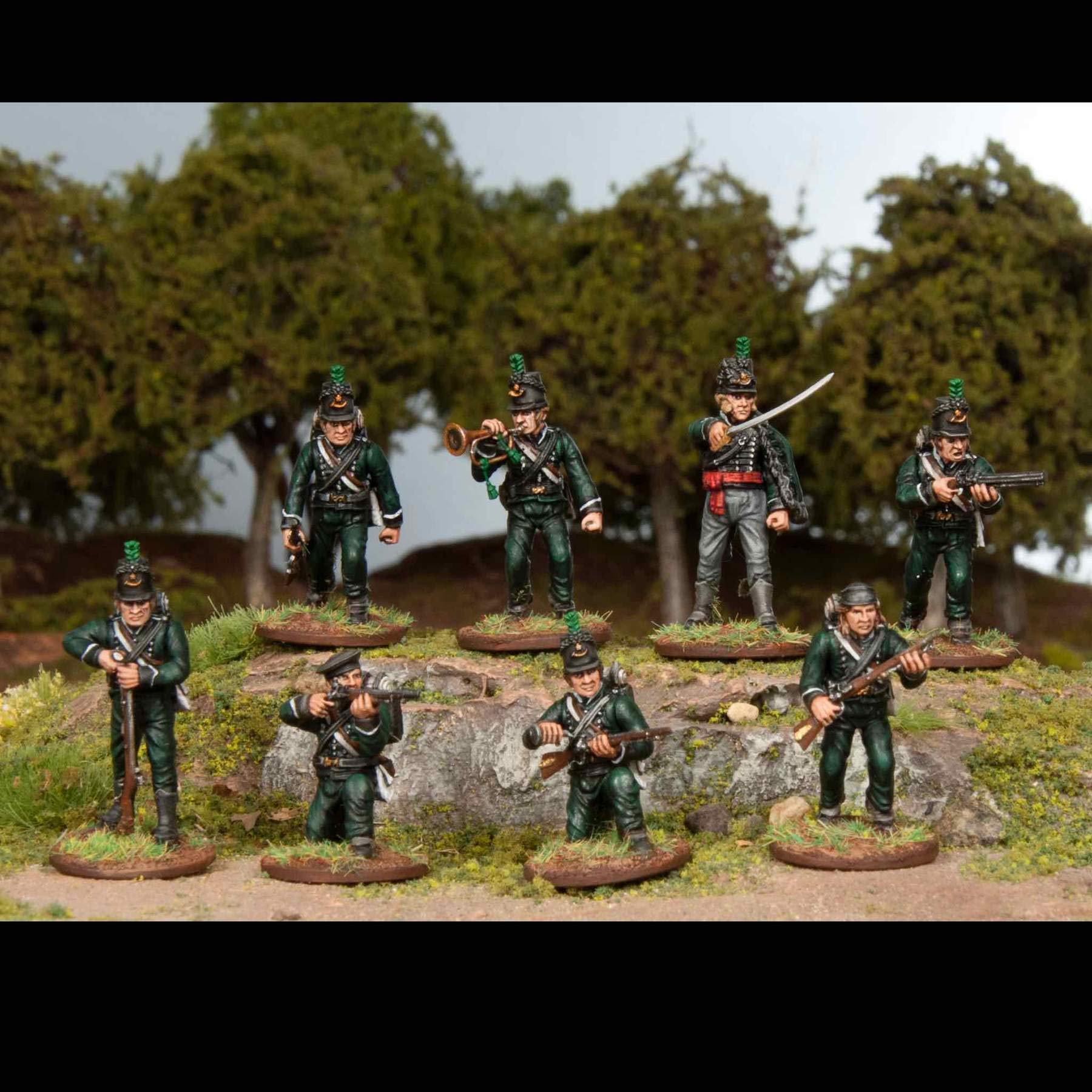 Napoleon's Wars: British Riflemen (32 Multi Part Hard Plastic 28mm Figures)