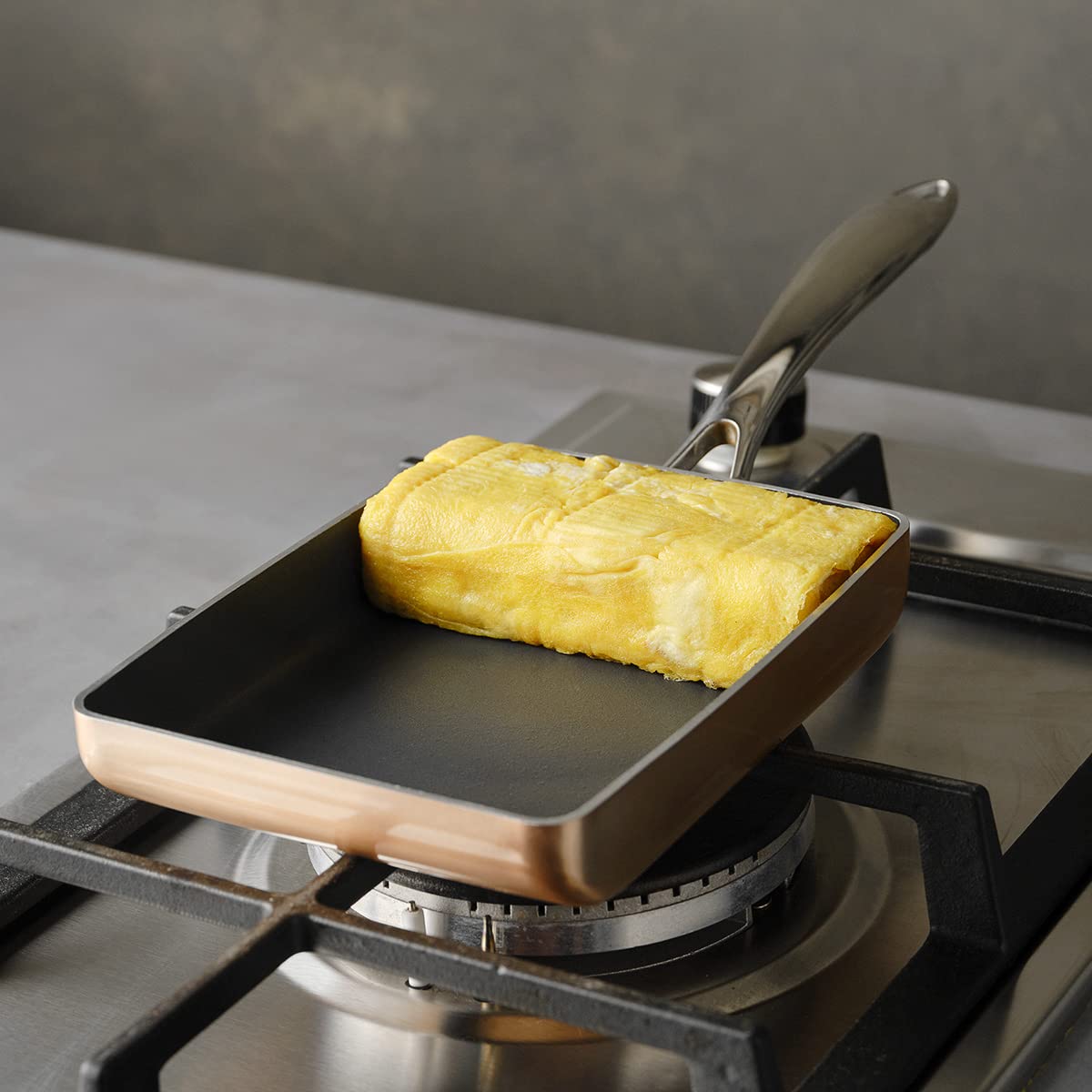 Orgreenic Non Stick Egg Pan - Lightweight & Scratch Resistant Omelet Pan Free from PFOA/PFOS, Small Frying Pan for Eggs Compatible with All Stove Top Designs, Metal Utensils & Ovens up to 500°F