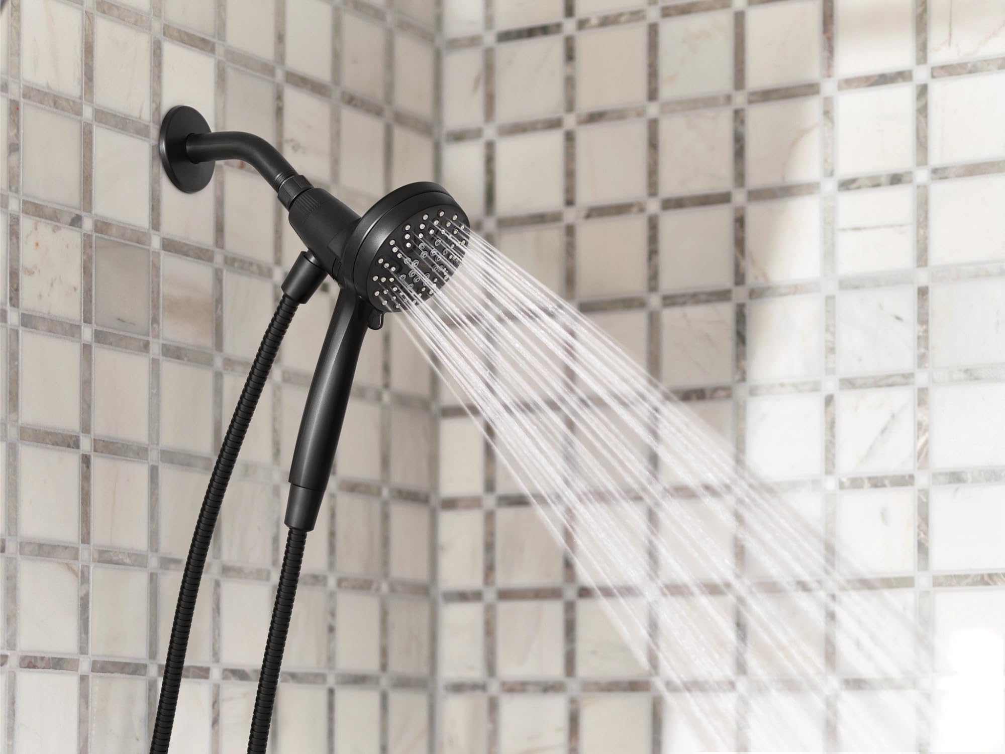 Moen Engage Magnetix Matte Black 3.5-Inch Six-Function Detachable Handheld Showerhead with Magnetic Docking System, 26100BL