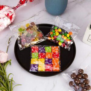 200 Pieces Clear Treat Bags Biscuit Roasting Gift DIY Plastic Candy Bags Individual Wrappers Self Adhesive OPP Cookie Bakery Decorating Favor Bags (3.94x3.94Inches, White Polka Dot)