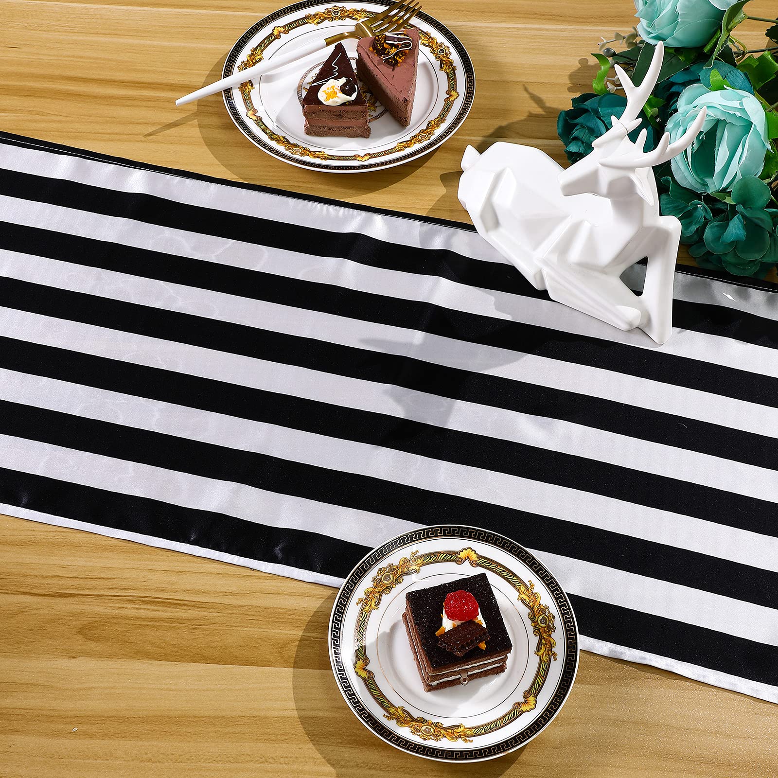 Tatuo Black and White Striped Table Runner Polyester Table Decor Elegant Classic Tablecloth Machine Washable for Christmas Indoor Outdoor Events Family Dinner Banquet(4 Pieces,12 x 72 Inch)