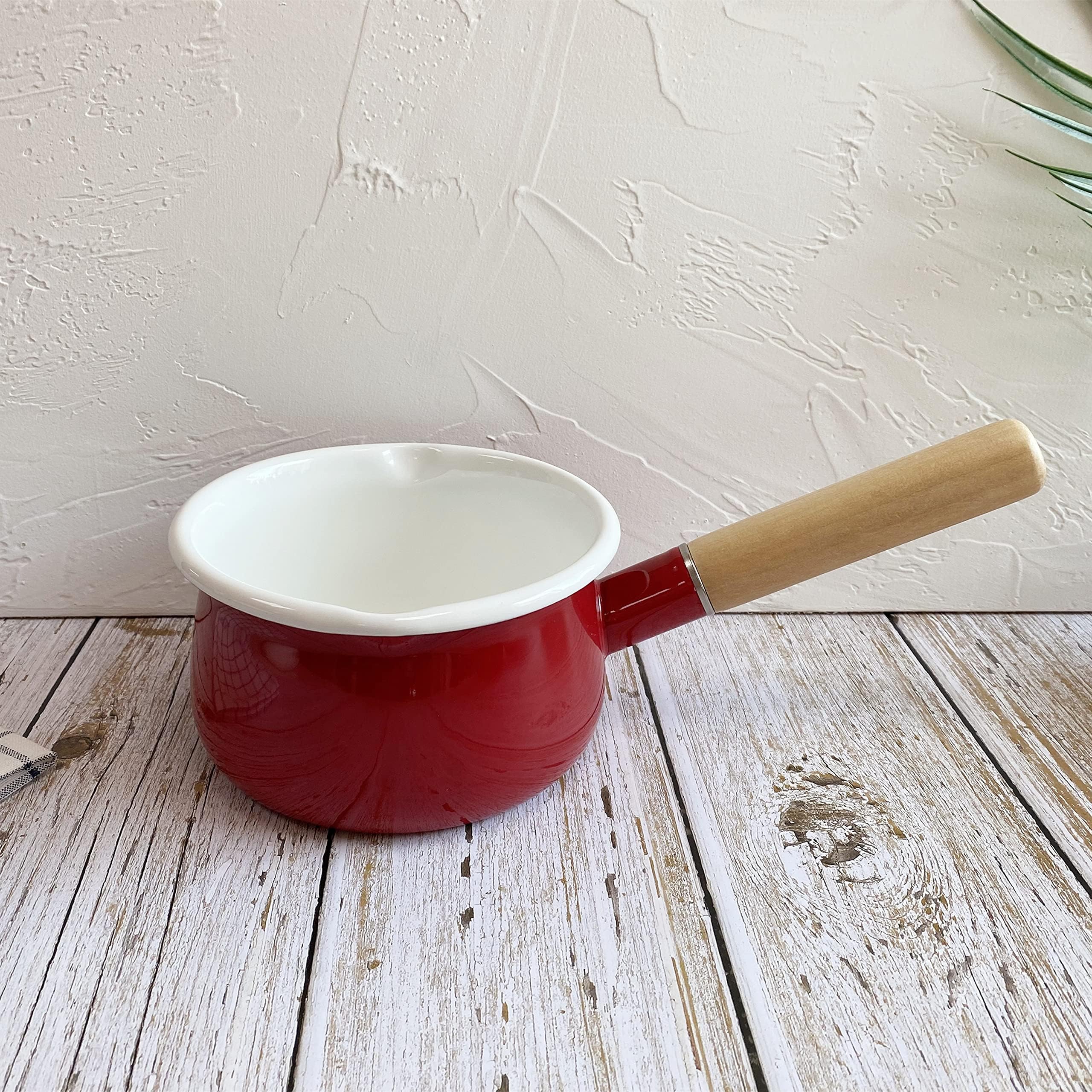 YumCute Home Enamel Milk Pan with Dual Pour Spout Butter Warmer Milk Pot for Stove Top Healthy White Enameled Inside Coating Iron 1QT Small Soup Pot with Wooden Handle Handy Pot (Red)