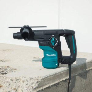 Makita HR3001CK 1-3/16'' Rotary Hammer, accepts SDS-PLUS bits (L-Shape)