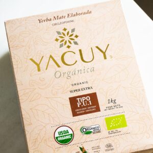 Circle of Drink - Yacuy Super Extra Certified Organic - Bold, Dark, Rich, Robust Brazilian Erva Mate Tea - Gourmet and Complex Yerba Mate - Super Fresh - Vacuum Sealed (1 PACK)