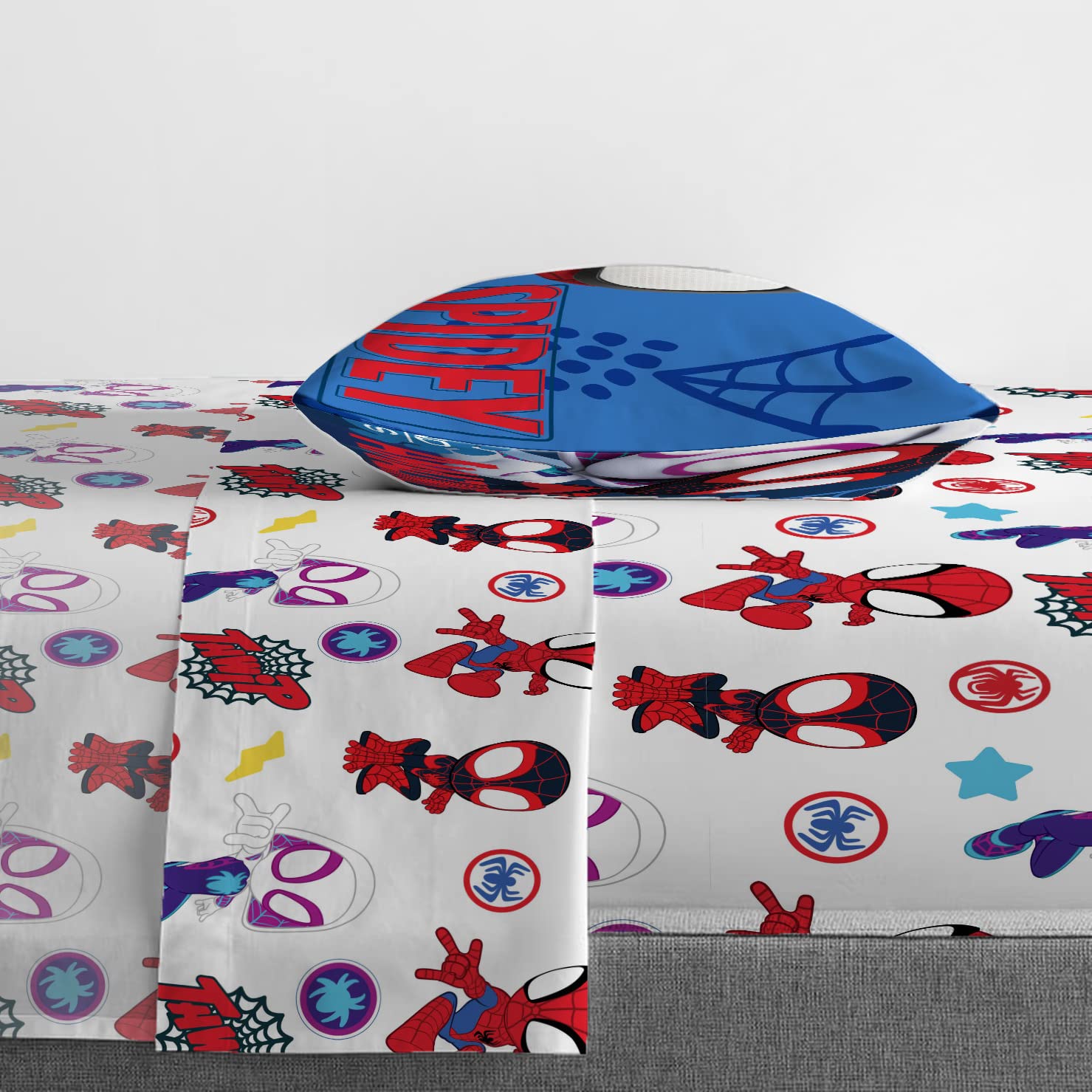 Jay Franco Marvel Spidey and His Amazing Friends Team Spidey 5 Piece Twin Size Bed Set - Includes Comforter & Sheet Set Bedding - Super Soft Fade Resistant Microfiber (Official Marvel Product)