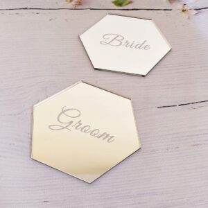 XIAOYUE Bride and Groom Acrylic Mirrored Hexagon Place Cards, Geometric Bride and Groom Table Setting,Wedding Place Cards, Bride and Groom Set (Silver Mirror)