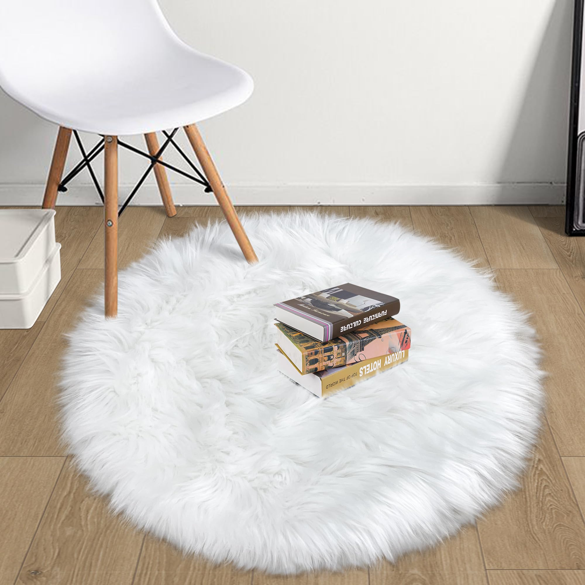 TENNOLA White Faux Fur Rug Small Round Fluffy Rug 2x2 Feet Round Rug for Kids Room Round Fuzzy Throw Rug for Bedroom Non-Slip Shag Faux Fur White Circle for Living Room Round Furry Rugs for Girls Room