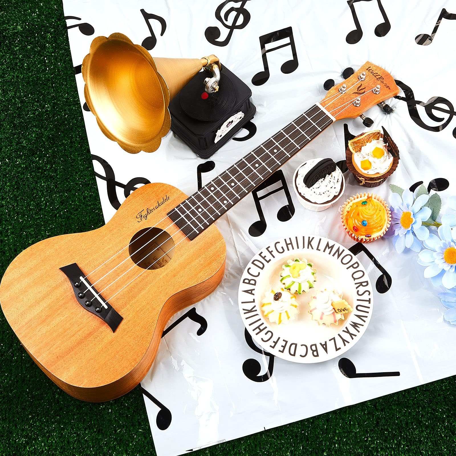 108 x 54 Inch Musical Notes Tablecover Musical Notes Plastic Tablecloth Disposable Table Cover Musical Notes Theme Birthday Party Decoration for Music Party Decoration Supplies (2 Pieces)