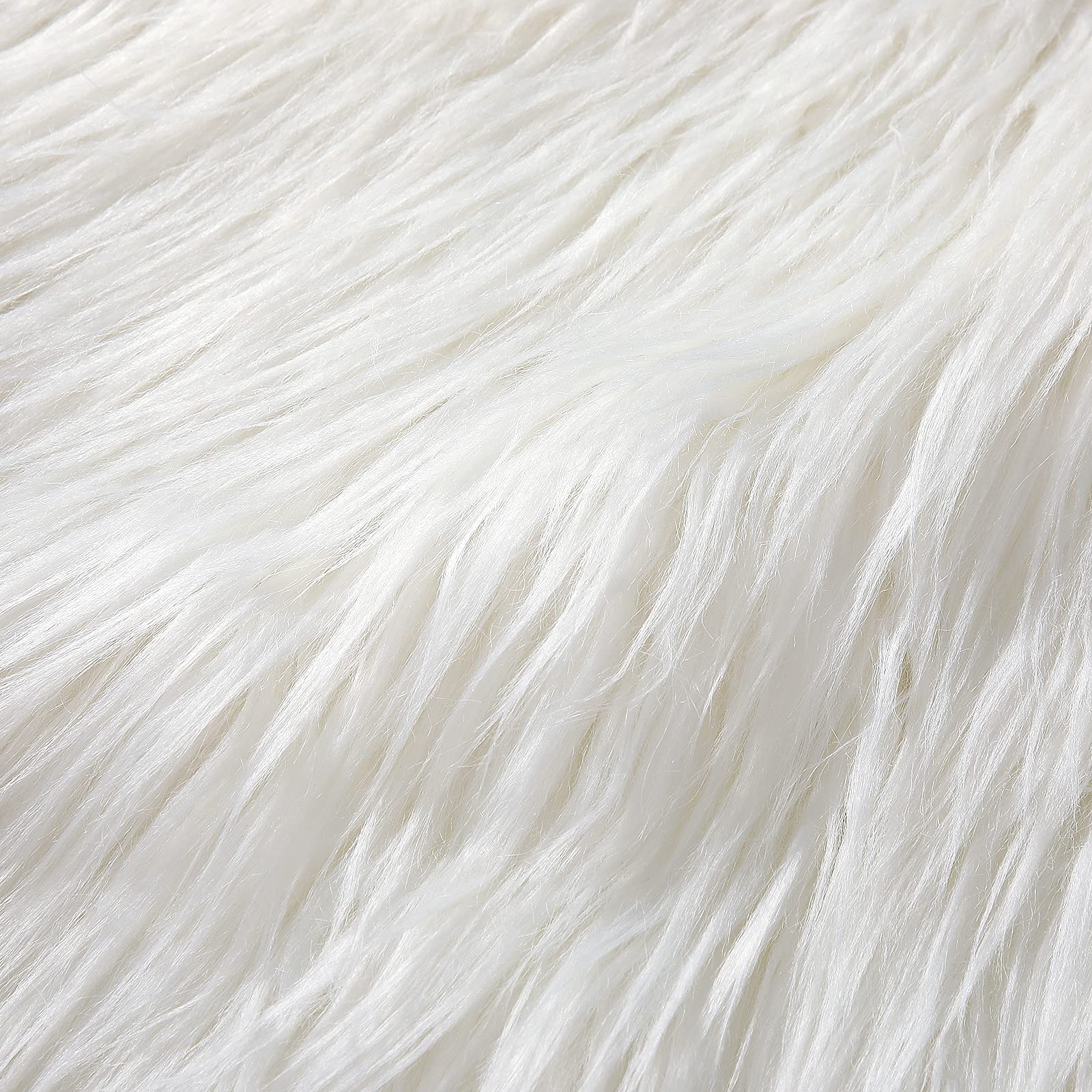 Tatuo Faux Fur Fabric Christmas Fluffy Fuzzy Craft Fake Fur Cuts Shaggy Synthetic Plush Patch Sewing DIY Winter Halloween Costume Gnome Beard Miniature Dolls Rugs Mats Gift(White,60 x 18 Inch)