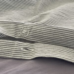 Get Bed Ready Stonewashed Cotton Bengal Pinstripe Chambray Duvet Cover Relaxed Minimal Classical Style Bedding Set Yarn Dyed Natural Classic Striped Pattern Small Banker Stripe (King, Dark Grey)