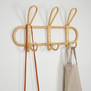 A FEI Rustic Rattan Wall Hooks 3 or 5 Hooks Hanging Coat Rack Storage Rattan Wall Hanger Clothing Hat Towel Hanger