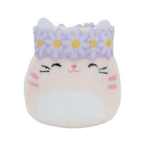 Squishville by Original Squishmallows Deluxe Glamping Playscene - Includes 2-Inch Paulita The Pink Tabby Cat, Bucket Chair, Sleeping Bag & Glamping Playscene - Toys for Kids