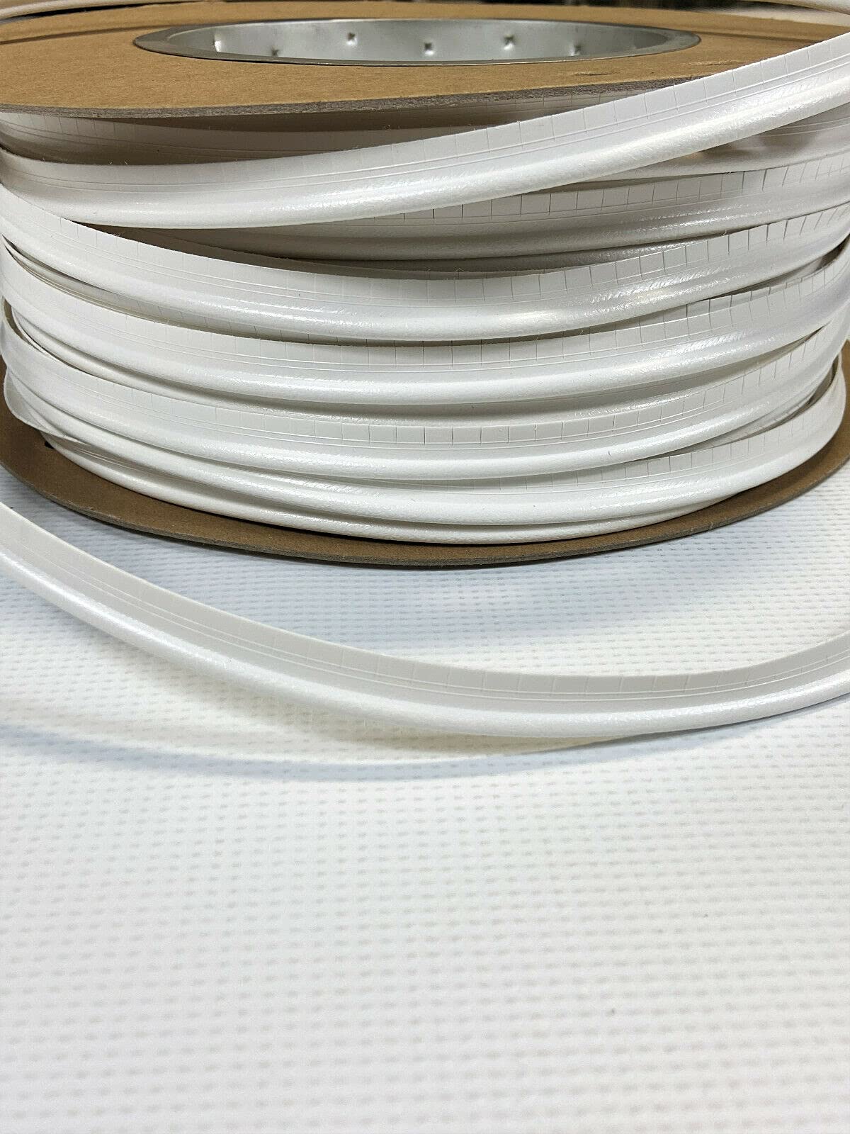 USA Fabric Store Vinyl Welt Cord Piping White 10 Yards Marine Automotive Fabric Boat Upholstery