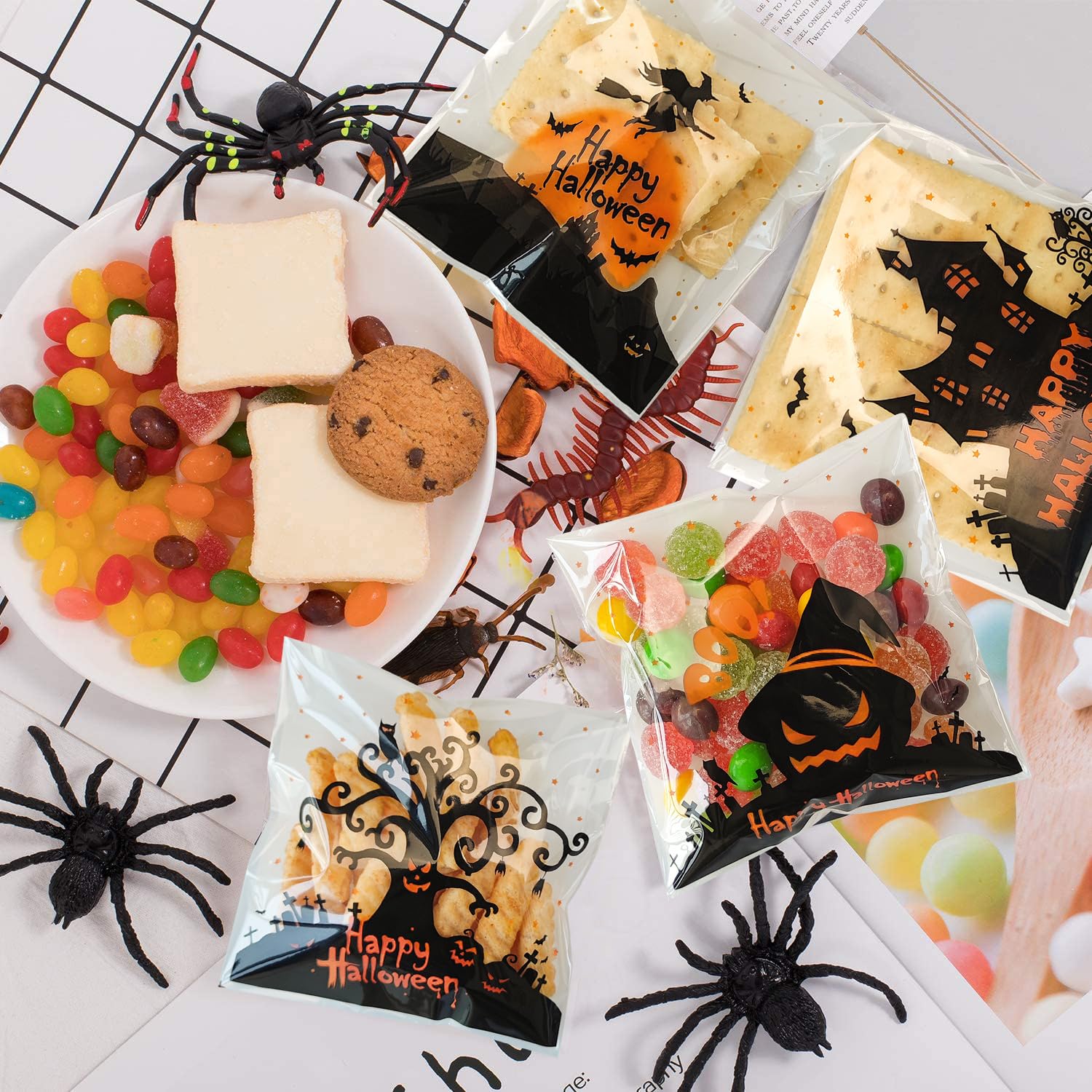 160 Pcs Halloween Cellophane Clear Treat Bags Self Adhesive Candy & Cookie Bags for Halloween Party Favors Supplies