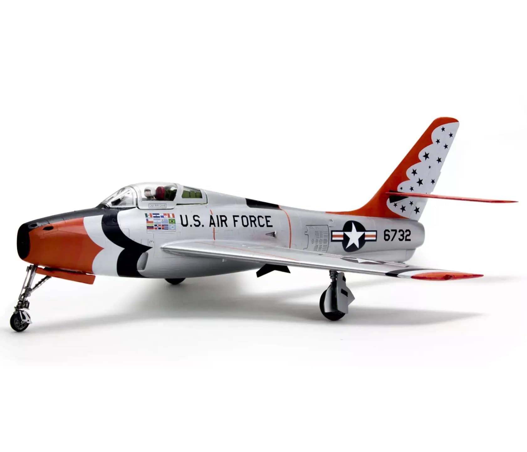 Revell 85-5996 Republic F-84F Thunderstreak Thunderbirds 1:48 Scale 75-Piece Skill Level 4 Model Airplane Building Kit