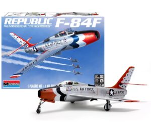 revell 85-5996 republic f-84f thunderstreak thunderbirds 1:48 scale 75-piece skill level 4 model airplane building kit