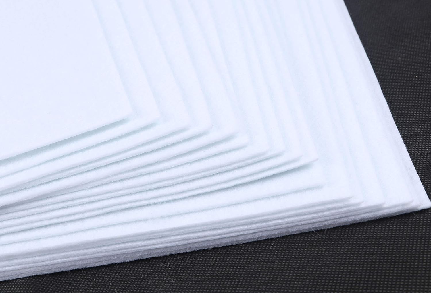 YYCRAFT Thick Stiff Felt Sheets Thick Felt 9 Inch X 12 Inch (Thickness:3.2mm) - 15 Pcs Pack, White