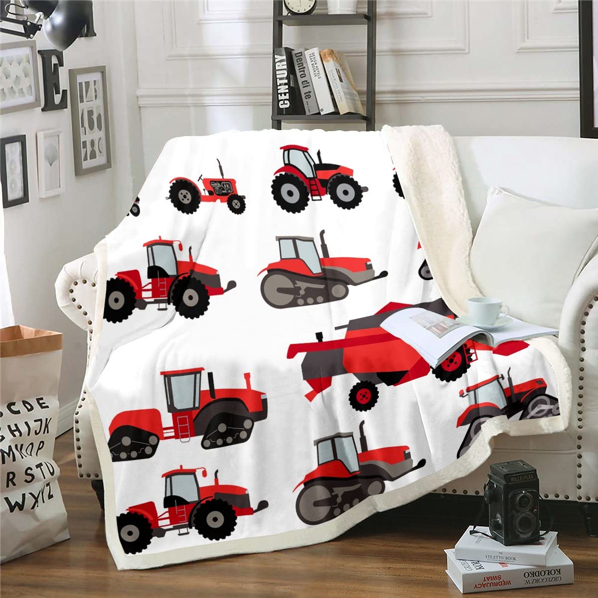 Red Tractor Sherpa Blanket Heavy Equipment Fleece Throw Blanket Kids Boys Girls Harvester Tractor Plush Blanket Farm Equipment Fuzzy Blanket for Sofa Bed Couch,Twin 60x80 Inches