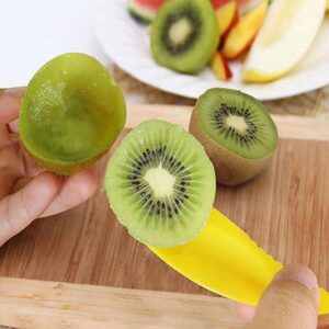 AKOAK 1 Set of 3-Piece Kiwi Spoon Knife Plastic Fruit Skinner Divider Multifunctional Household Kitchen Digging Scoop Device