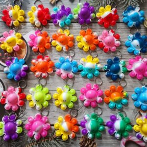 Roaqua 30 Packs Bulk Octopus Backpack Keychain Mini pop Fidget for Students Gifts and Octopus Christmas Party Favors,Students Bubble Prize