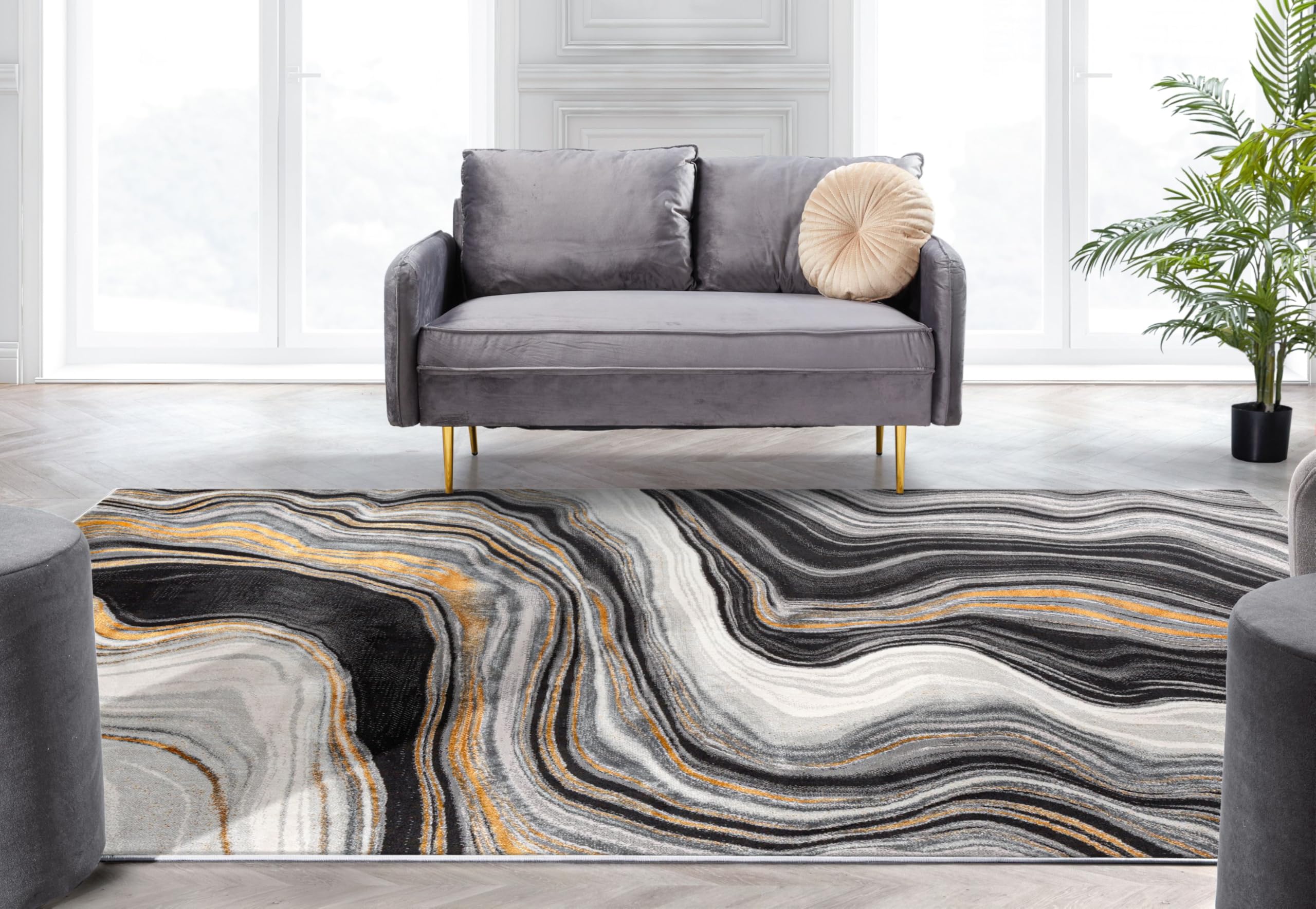 Well Woven Werrick Grey & Gold Striated Marble Pattern Area Rug (5'3" x 7'3")