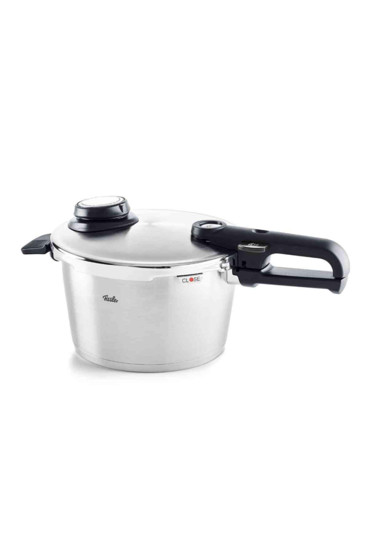 Fissler Vitavit Premium Pressure Cooker with Steamer Insert, 4.8 Quart