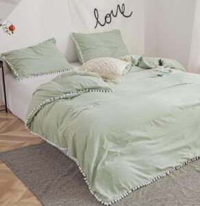 green pom pom duvet cover set queen size,solid color farmhouse bedding set with white fringe ball,ultra soft & breathable washed microfiber comforter cover - 3 pieces（no comforter）