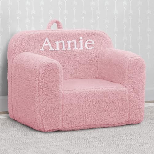 Delta Children Cozee Sherpa Chair – Customize with Name – Foam Kids Chair for Ages 18 Months and Up, Pink