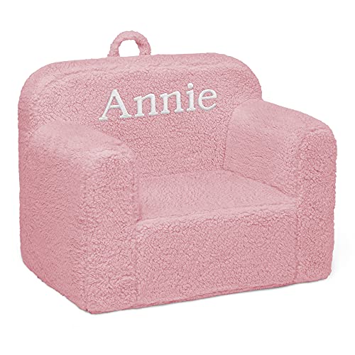 Delta Children Cozee Sherpa Chair – Customize with Name – Foam Kids Chair for Ages 18 Months and Up, Pink