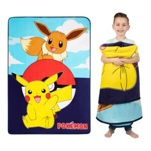 franco kids bedding super soft plush micro raschel blanket, 62 in x 90 in, pokemon - design may vary