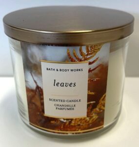 bath & body works, white barn 3-wick candle w/essential oils - 14.5 oz - 2021 autumn! (leaves)