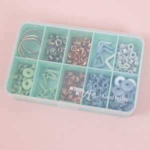 Craftelier - Mini Organizing Box with 10 Compartments for Scrapbooking and Craft Materials | Dimensions 14.6 x 9.1 x 3.2 cm (5.75“ x 3.6” x 1.25") - Transparent and Turquoise Color