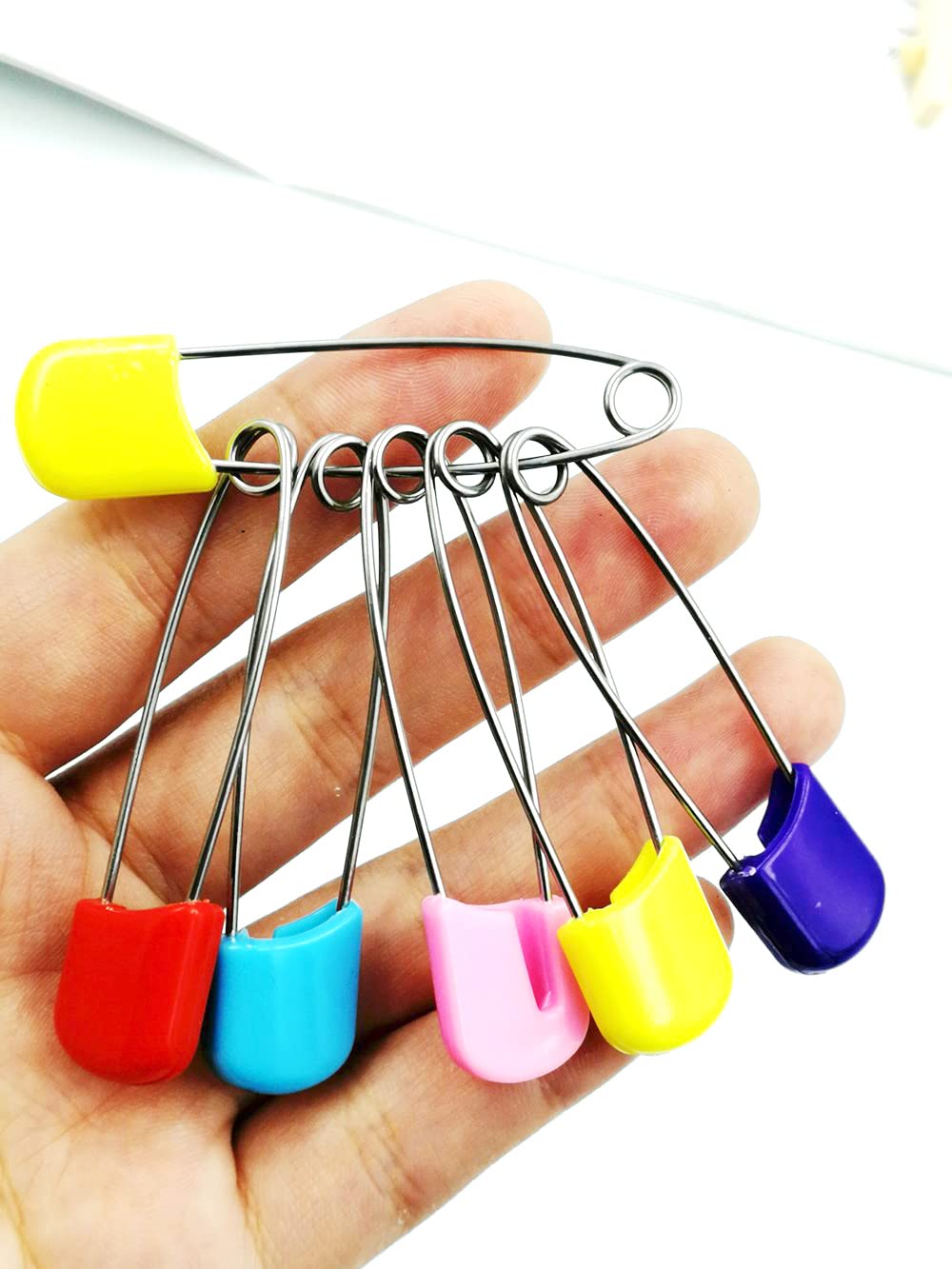 Diaper Pins, 50 Safety Pins Plastic Head Stainless Steel Diaper Pins with Safe Locking Closures for Diaper Clothes Dress Craft Hold Clip