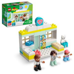 lego duplo doctor visit 10968 - large bricks building set, educational early learning toy, includes doctor, father, and child figures, great development gift for toddlers, girls, and boys 2+ years old