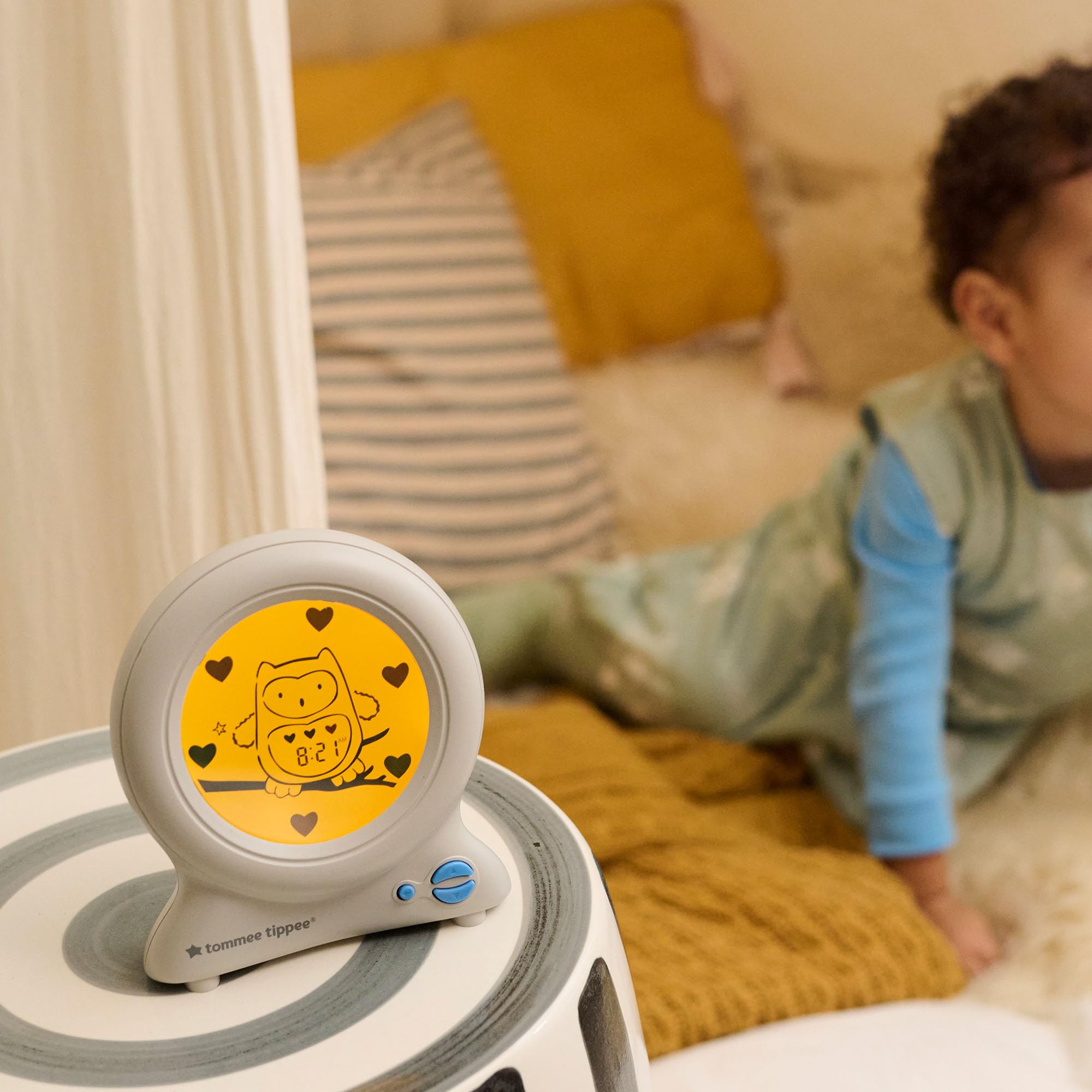 Tommee Tippee Groclock Sleep Trainer Clock, Alarm Clock and Nightlight for Young Children, USB-Powered