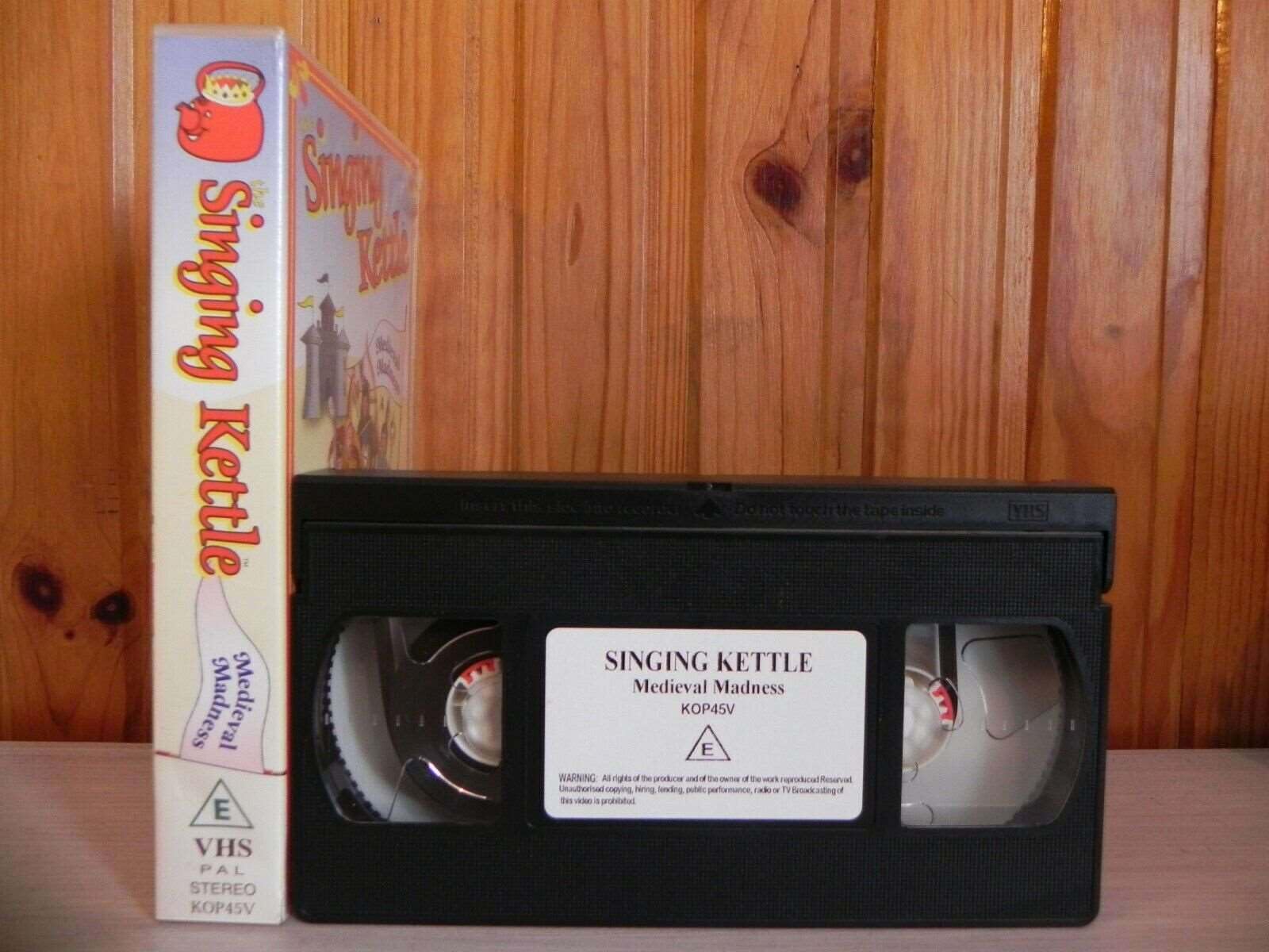 11 Songs - The Singing Kettle - Medievil Madness - Singing Video - Children VHS