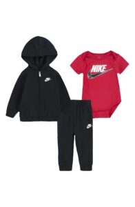 nike baby boys bodysuit, zip hoodie & pants 3 piece set (black(56i553-023)/red, 3 months)