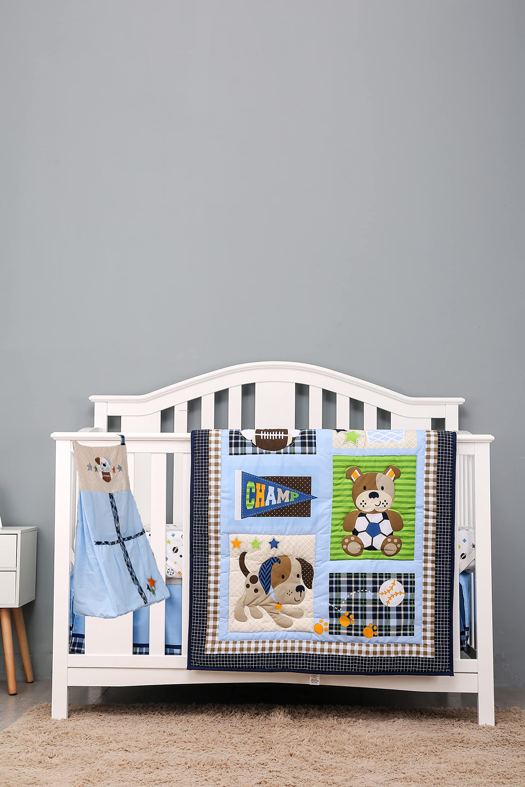 3 PCs Blue Sports Theme Nursery Crib Bedding Set Baby Boy Embroidery Puppy Sport Themed Baby Boy Cot Bedding Set 1 Quilt 1 Fitted Sheet 1 Diaper Storage Bag