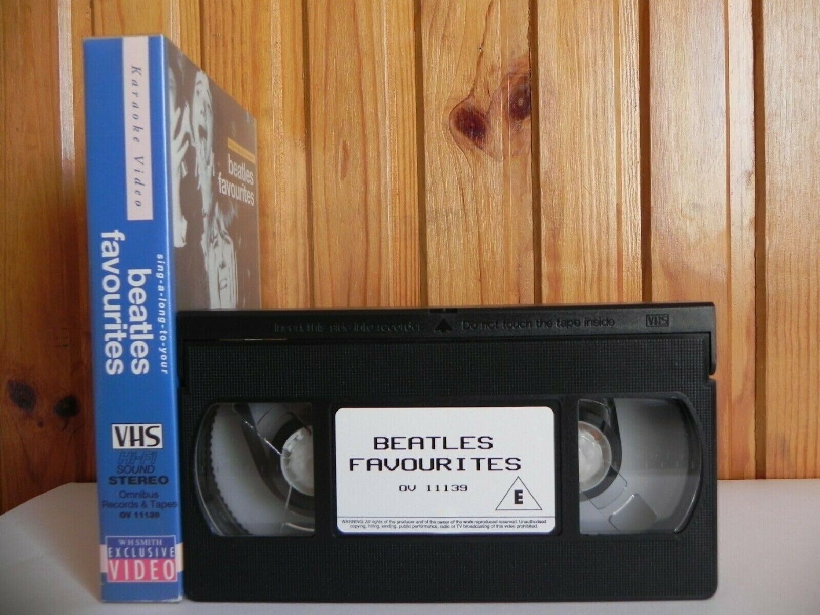 Beatles Favourites - Karaoke Video - Sing Along - The Beatles - Music - Pal VHS