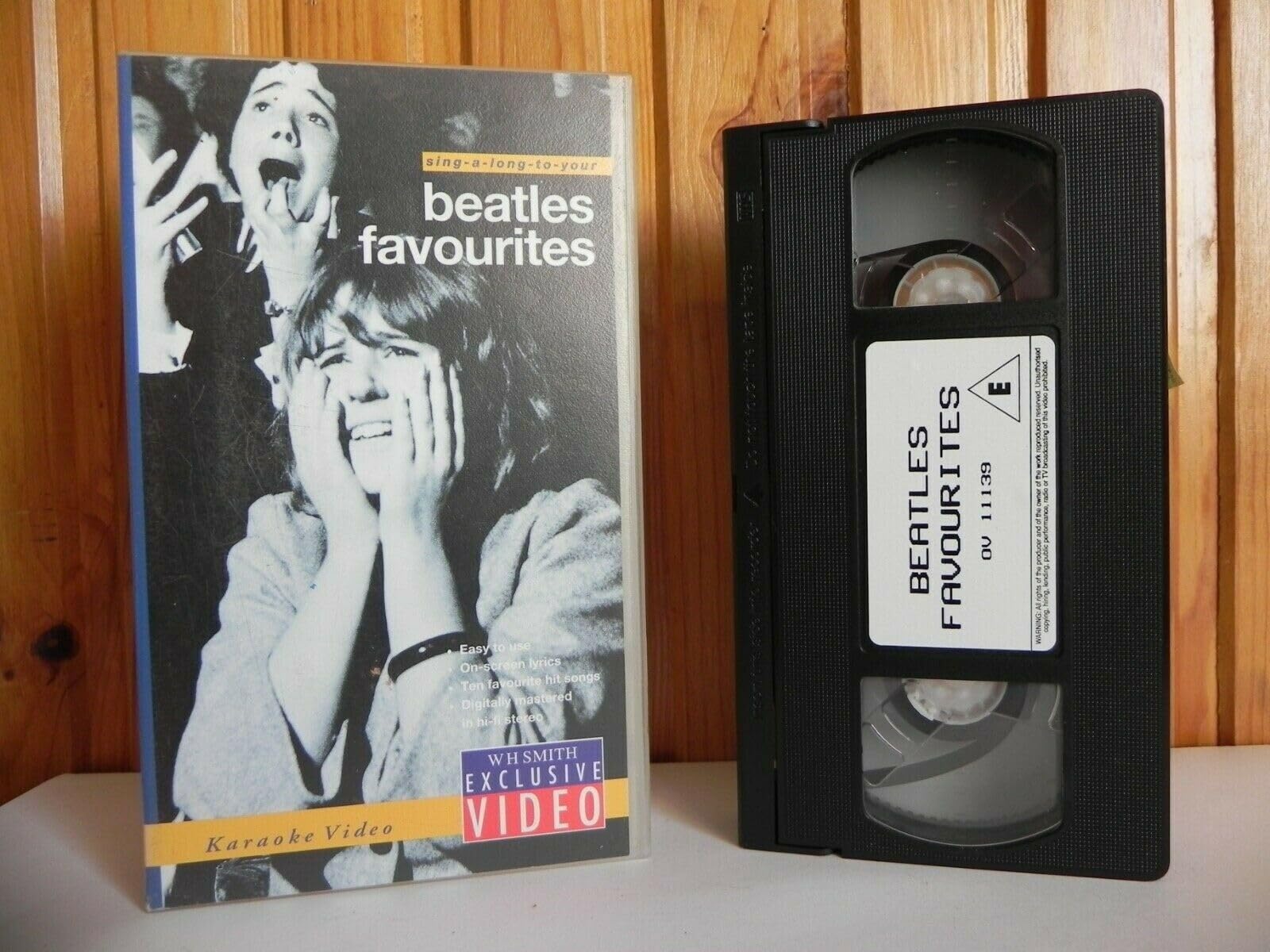 Beatles Favourites - Karaoke Video - Sing Along - The Beatles - Music - Pal VHS