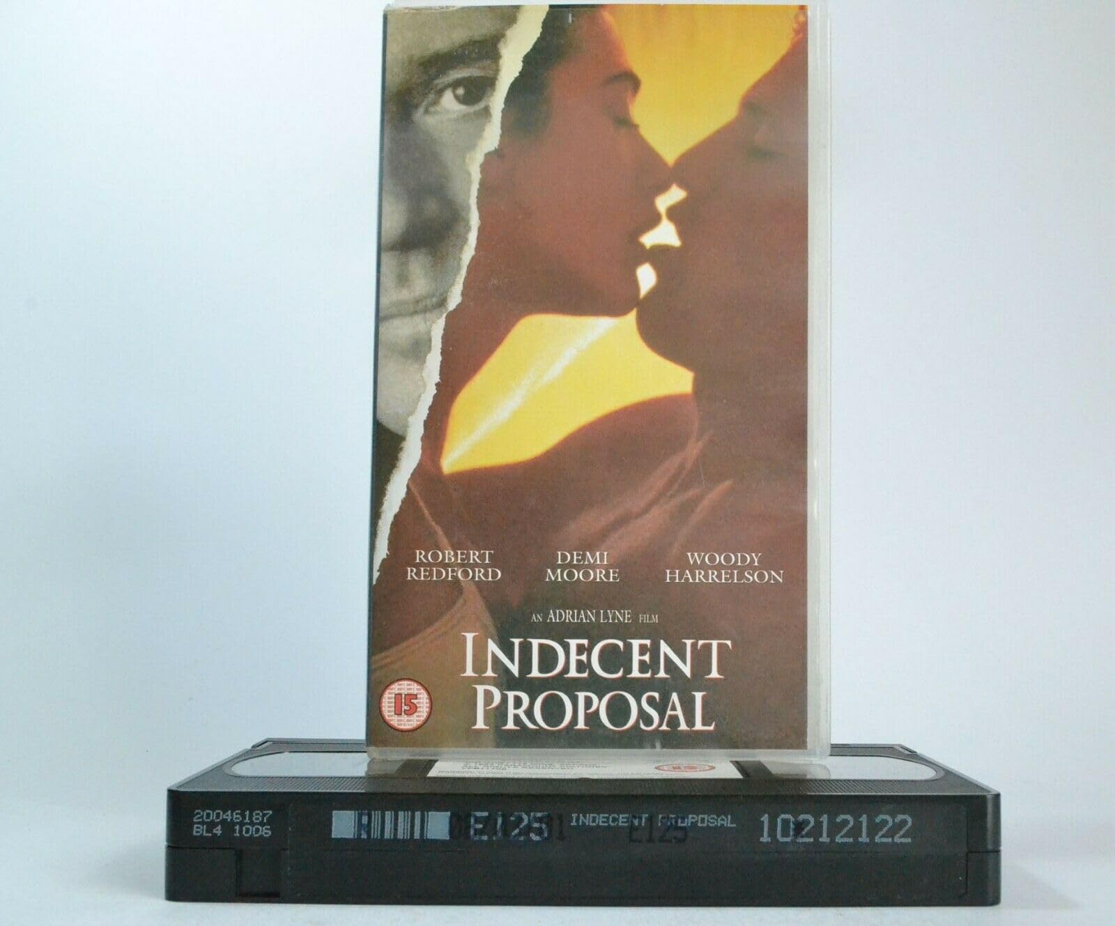 Identity (2003): Psychological Thriller - Large Box - J.Cusack/R.Liotta - VHS