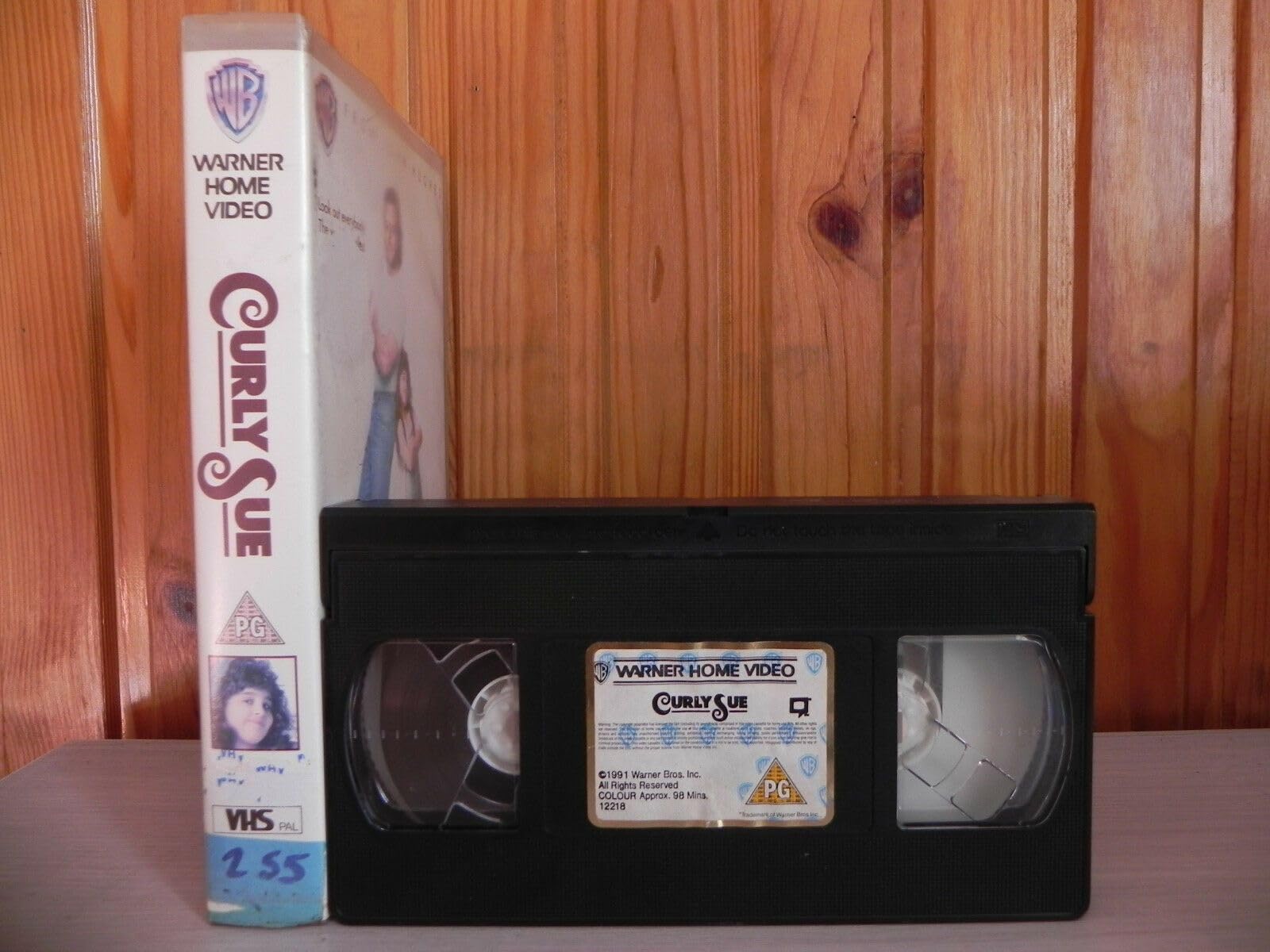 Curly Sue - James Belushi - Favourite Comedy - Warner Big Box - 1992 Video - VHS