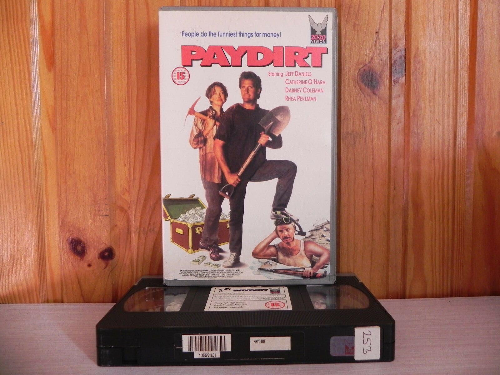 Pay Dirt - 20/20 Video Release - Jeff Daniels/Catherine O'Hara - Comedy - VHS