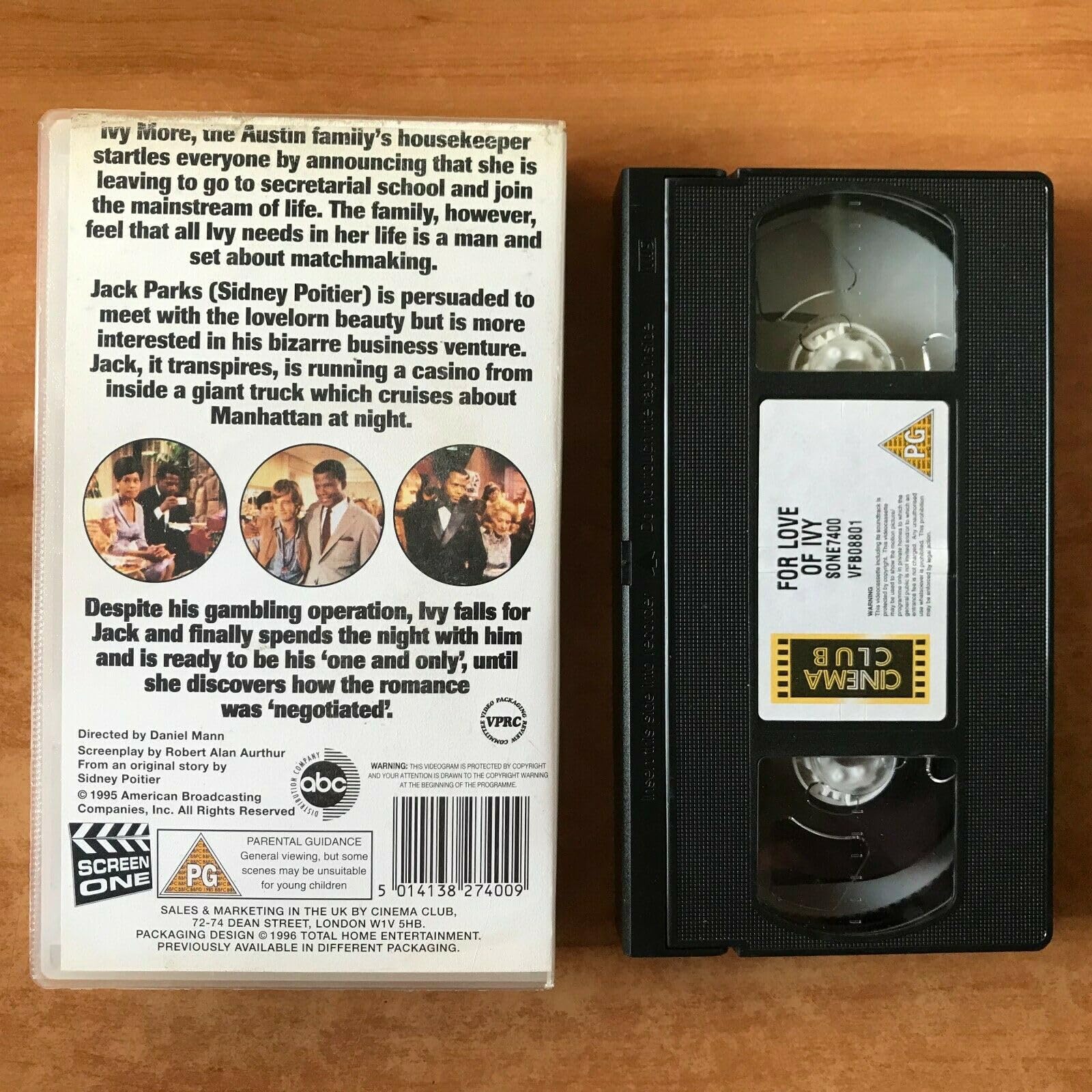 Frank Sinatra: The Tribute - Concert - Royal Festival Hall (1970) - Music - VHS