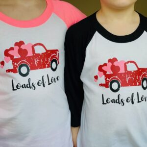 Bump and Beyond Designs Unisex Valentine's Loads of Love Vintage Truck Valentine's Day Shirt 3/4 Sleeve (Red 6-8)