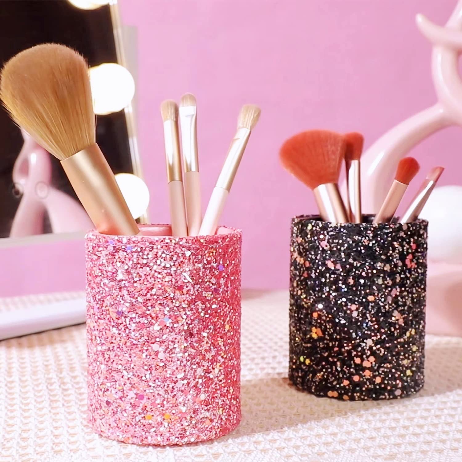 Bling Sequins Makeup Brush Holder, Cute Glitter Vanity Decor Organizer, Cosmetic Brushes Comb Pen Storage Holders Cup (Pink)